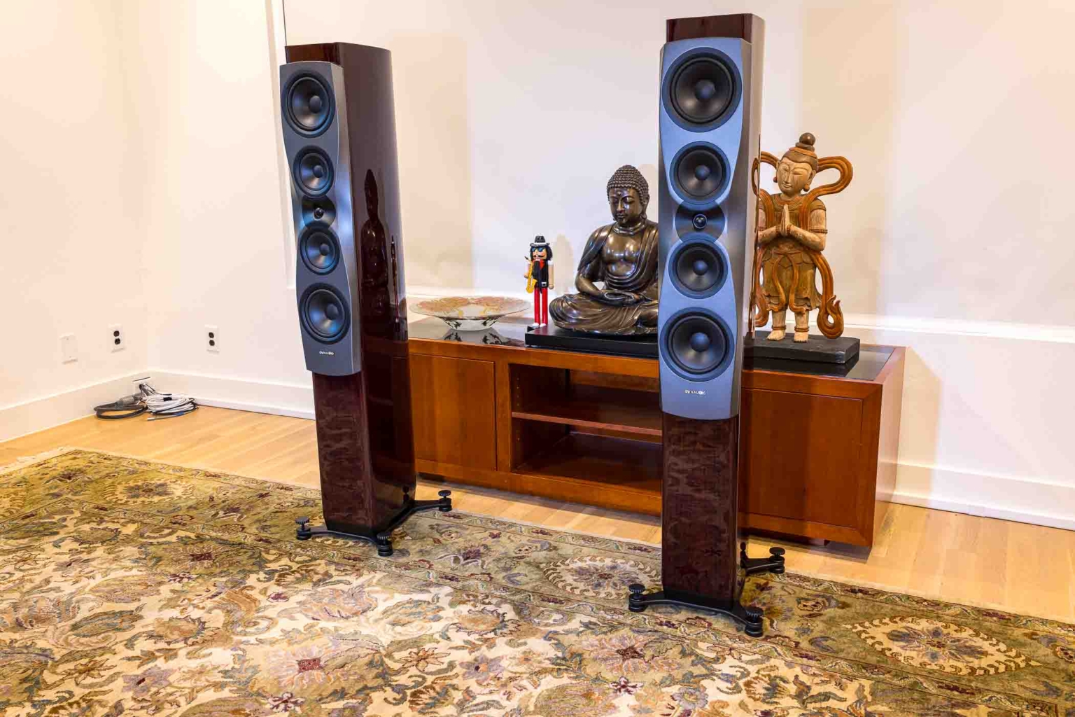 Dynaudio Confidence 50 Floor-Standing loudspeakers
